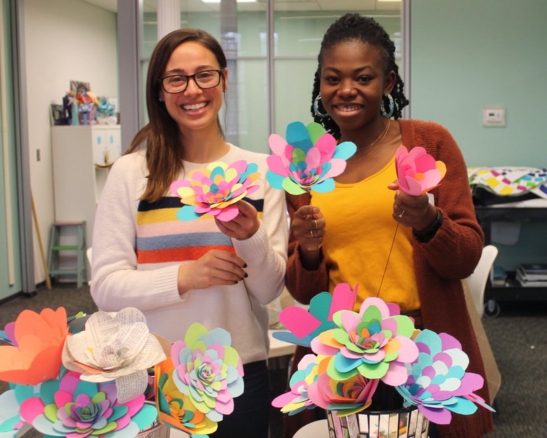 Volunteer - Art with a Heart
